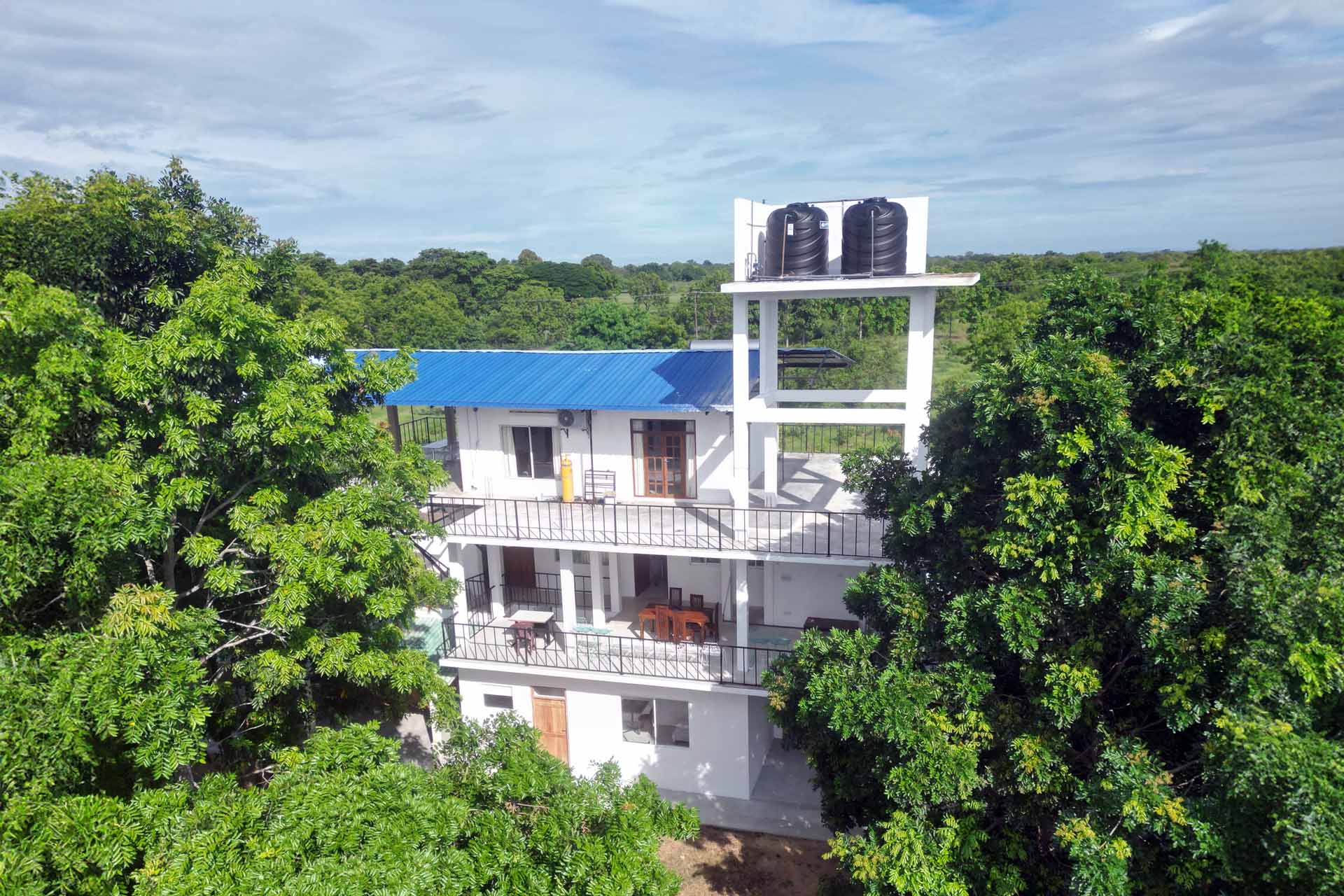 OSHKI Farm & Holiday Resort - Nature & Comfort